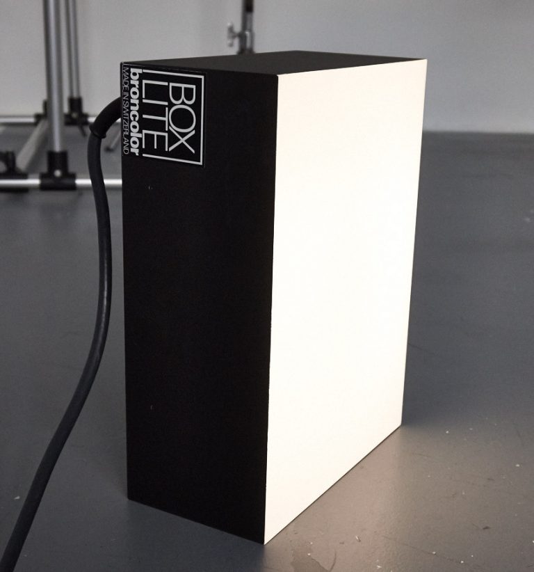 Exploring Broncolor BoxLite: Hand-on Review and our meaning